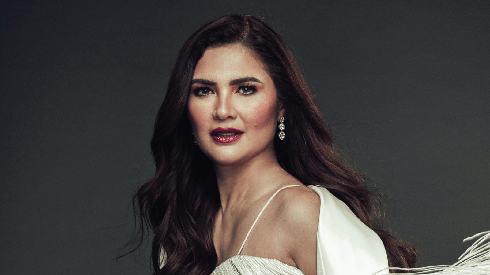 Filipino Sensation Vina Morales To Make Broadway Debut in HERE LIES LOVE